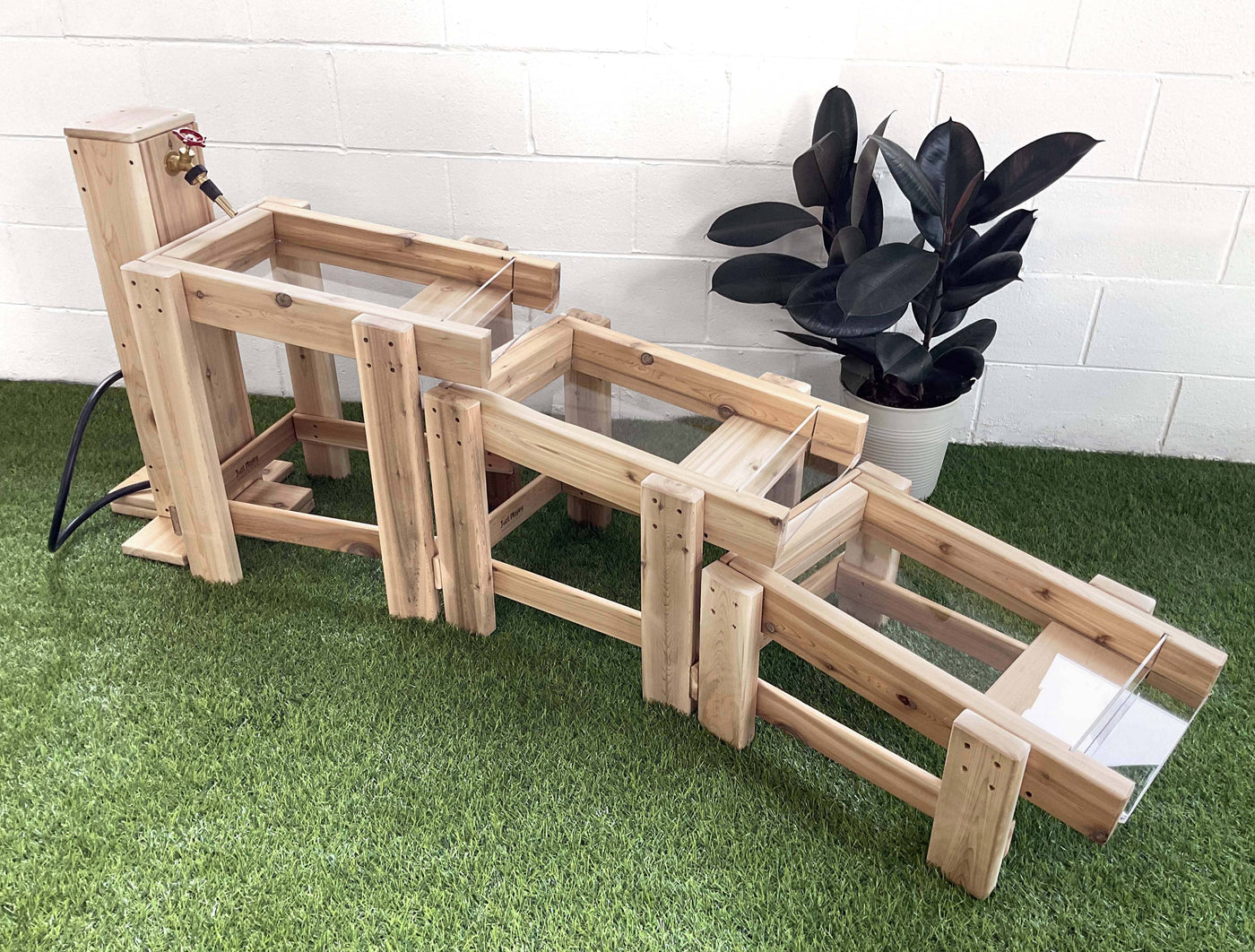 Cedar Water Flow Station canada – Louise Kool & Galt